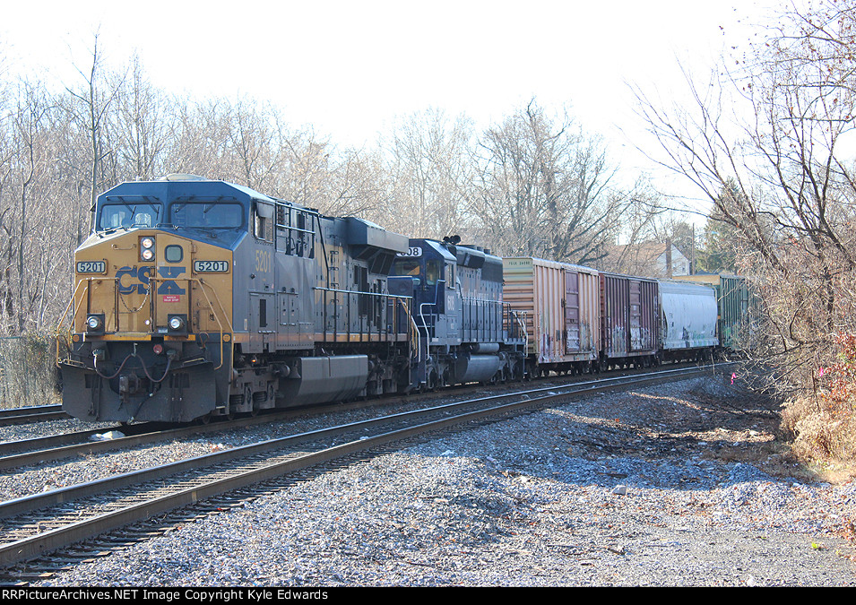 CSX ES40DC #5201 on Q418-13